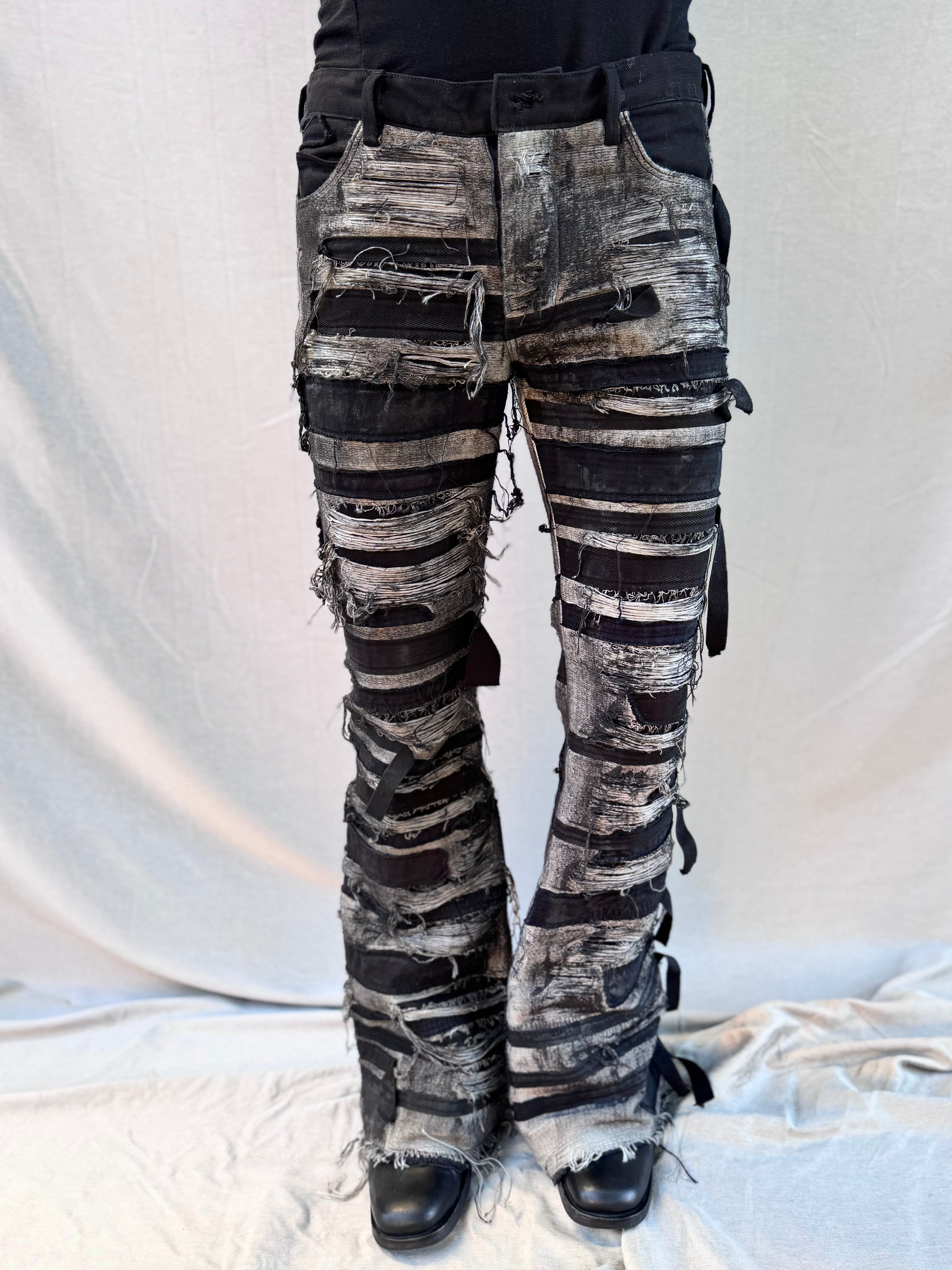 FW25 ||BOOT CUT ZAGGA 1.0 JEANS || OVERDYED + COATED BLACK – ZFactorie